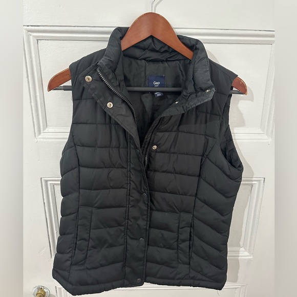 GAP | Jackets & Coats | Womens Gap Vest | Poshmark
